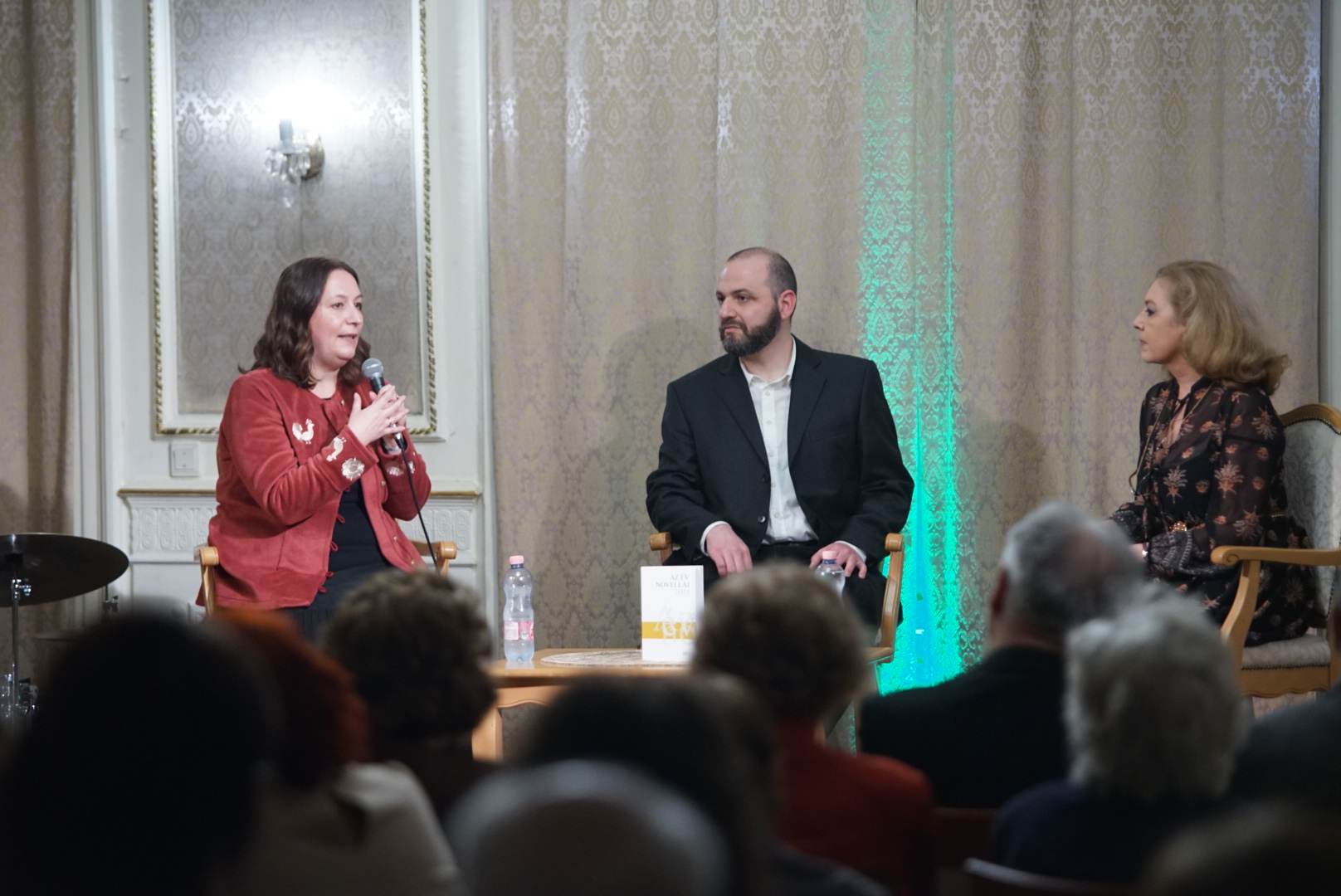 Prózaantológia bemutató a magyar széppróza napján | Magyar Napló